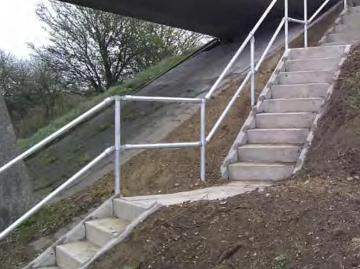 Precast Concrete Step Railings
