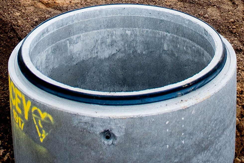 Manhole Rings - UK & Ireland Main Supplier - Tracey Concrete